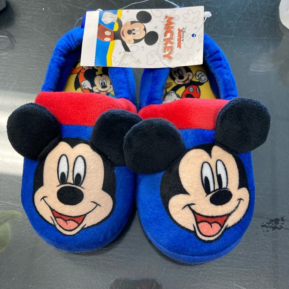 Disney | Shoes | Disney Mickey Mouse Slippers Boys 78 | Poshmark
